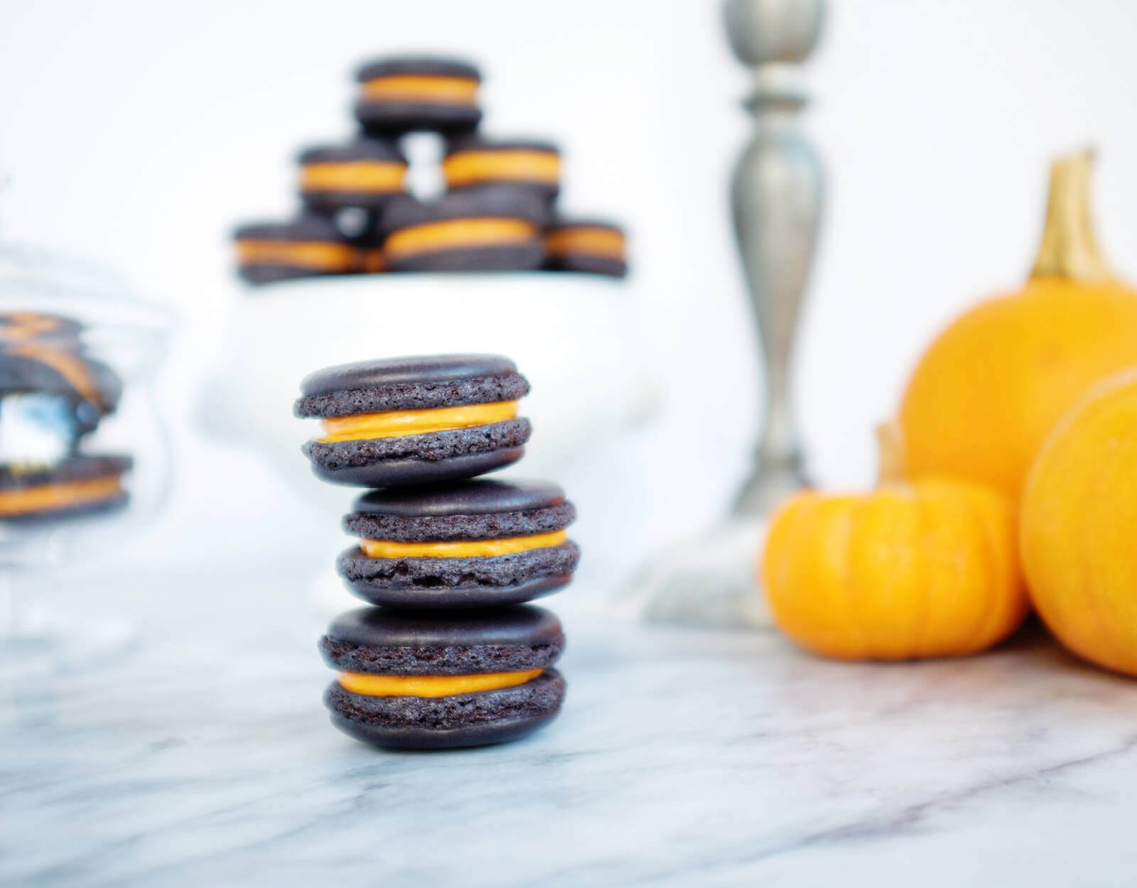 Perfectly Spooky Halloween Macarons – She's So Bright