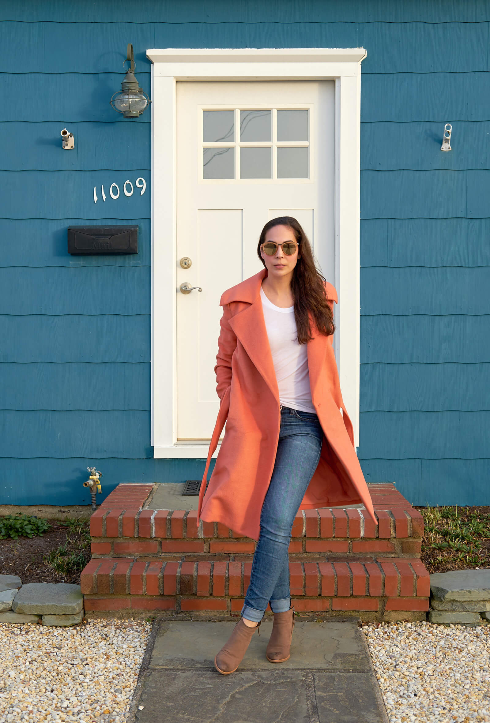 A Coral Coat By the Seashore – She’s So Bright