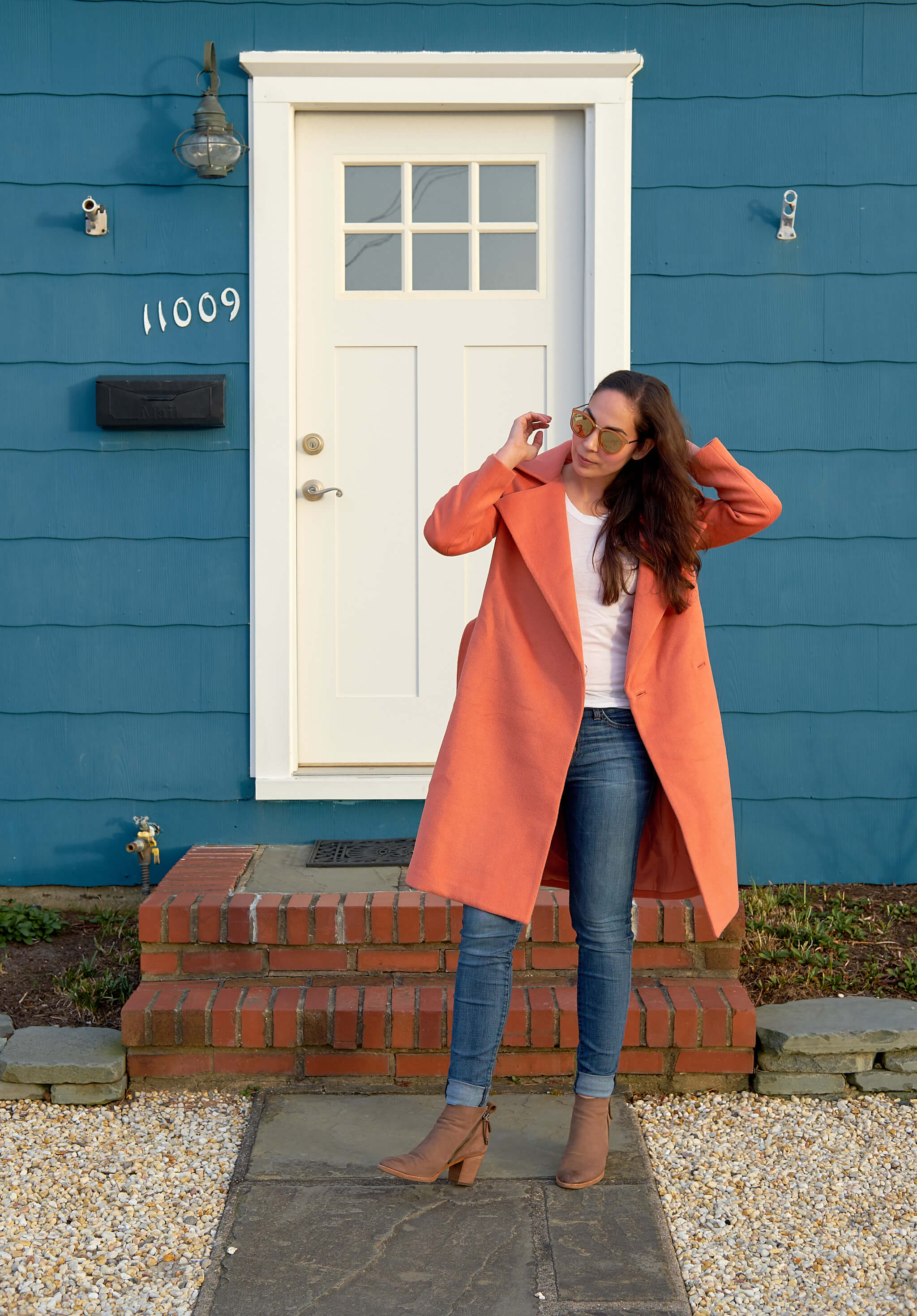 A Coral Coat By the Seashore – She’s So Bright