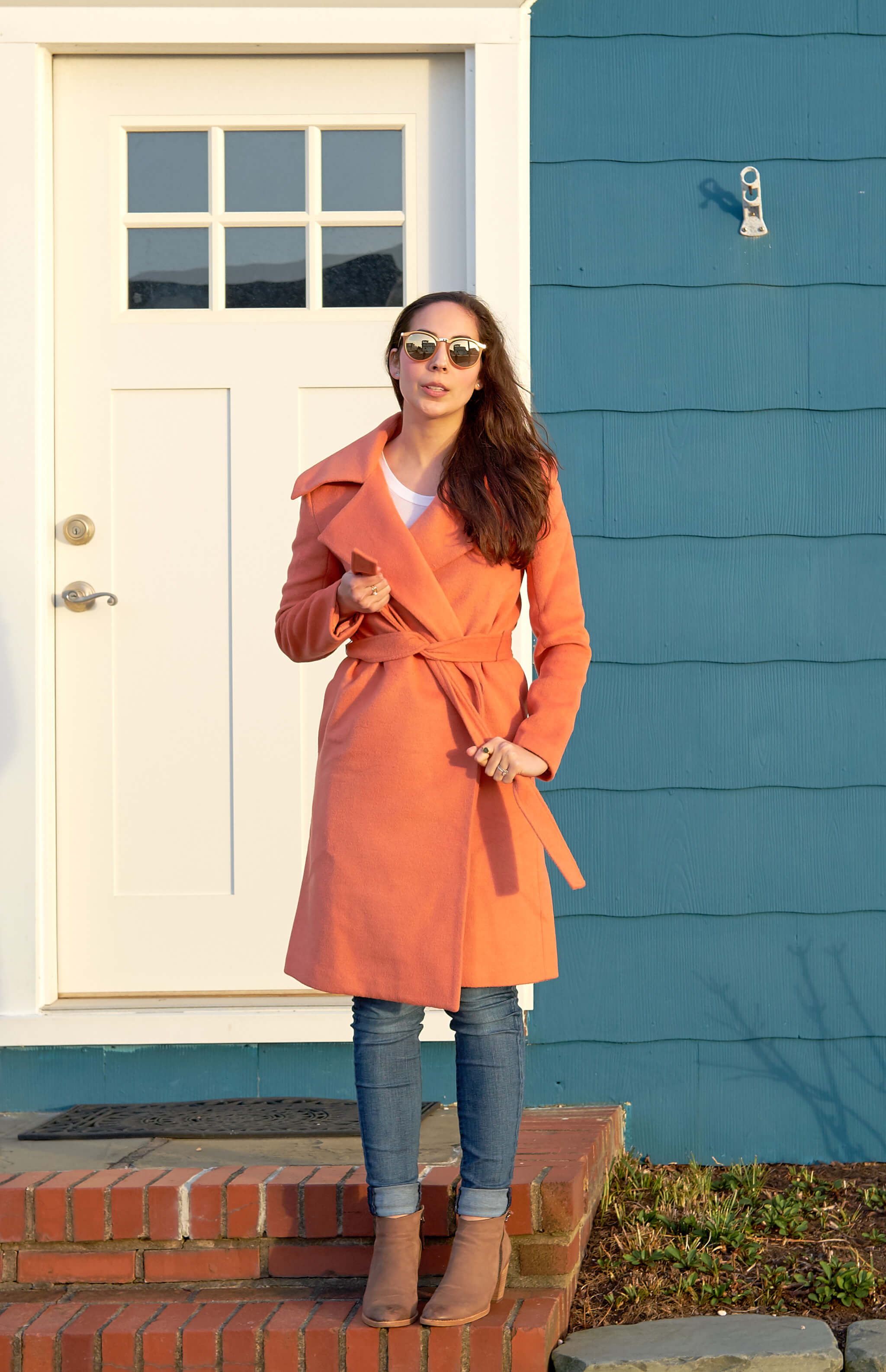 A Coral Coat By the Seashore – She’s So Bright